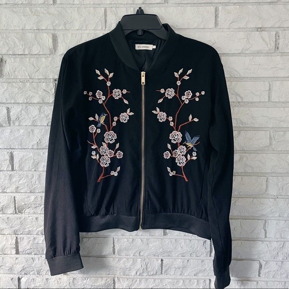 Blu Pepper | Jackets & Coats | Blu Pepper Vintage Japanese Embroidered ...